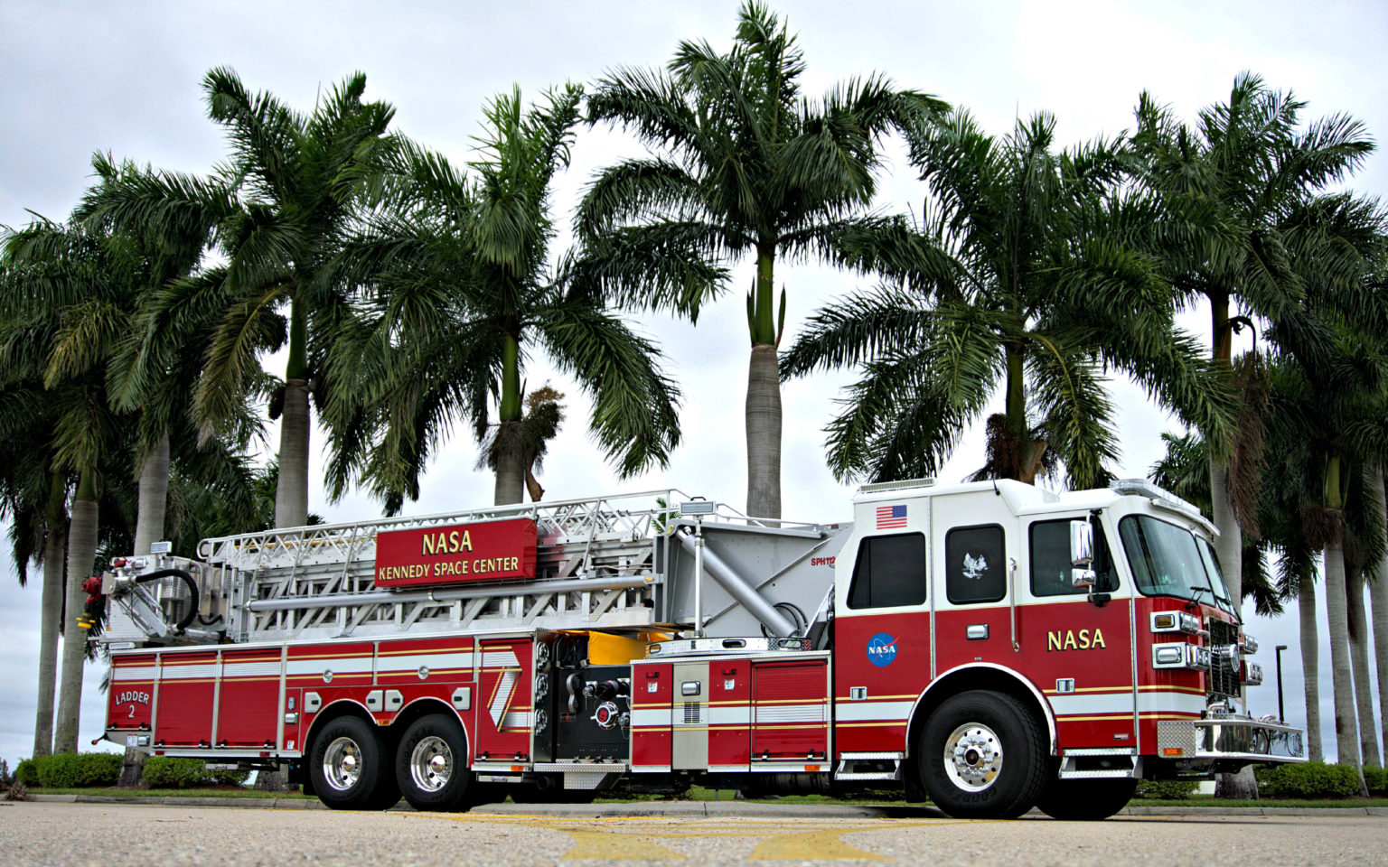 Industrial 112' Aerial Platform - Interstate Rescue